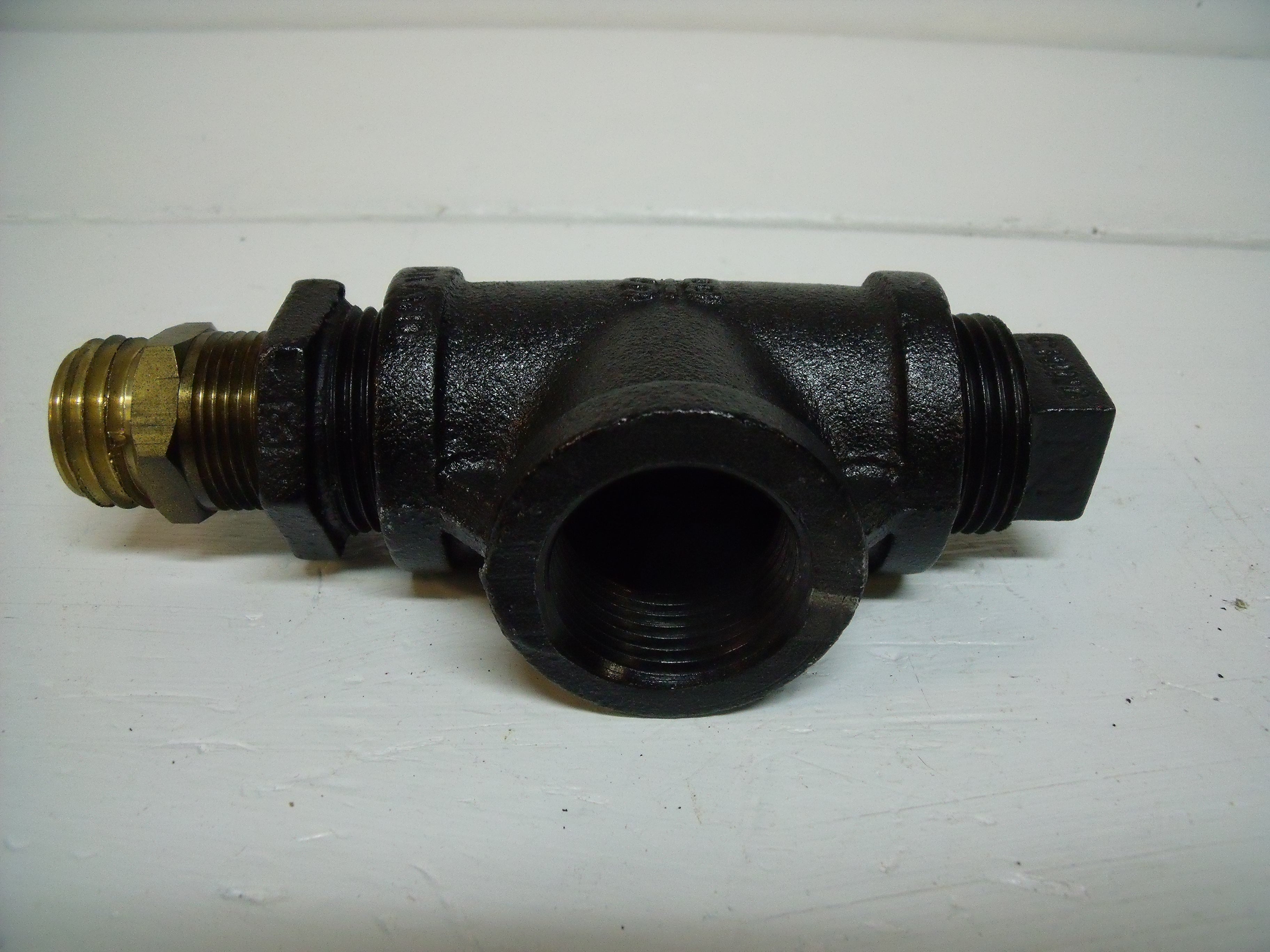 SM-1012-R | Adapter – Ford Distributing